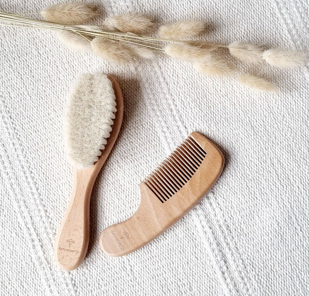 Wooden Baby Brush and Comb Set – Lindquist Lane