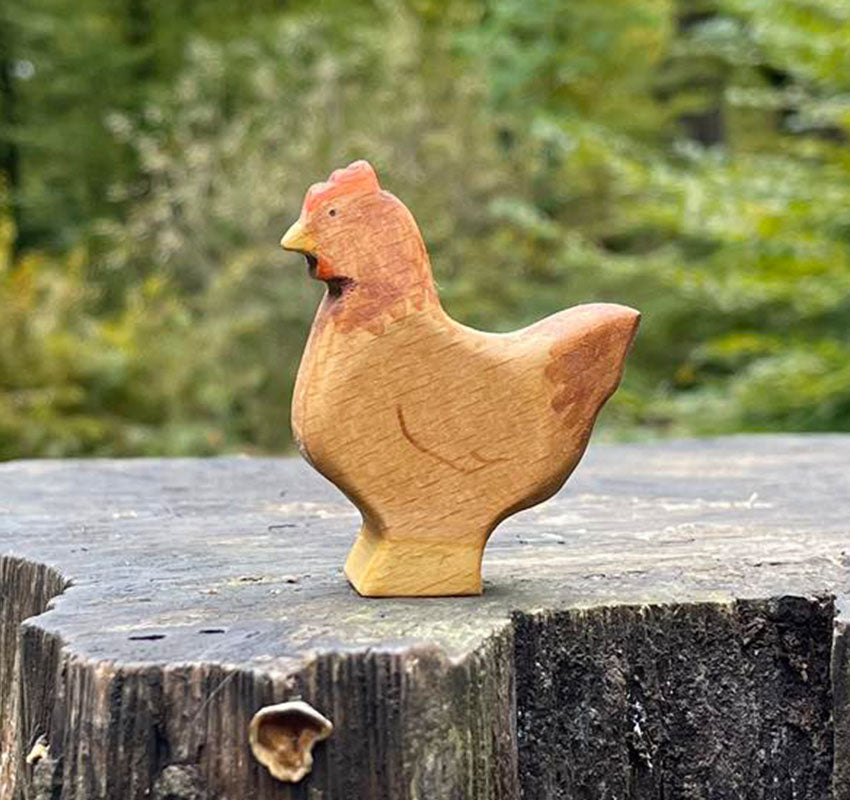 Wooden Hen Toy – Lindquist Lane
